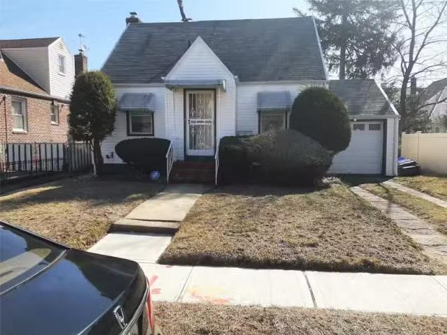 Street, Laurelton, NY 11413