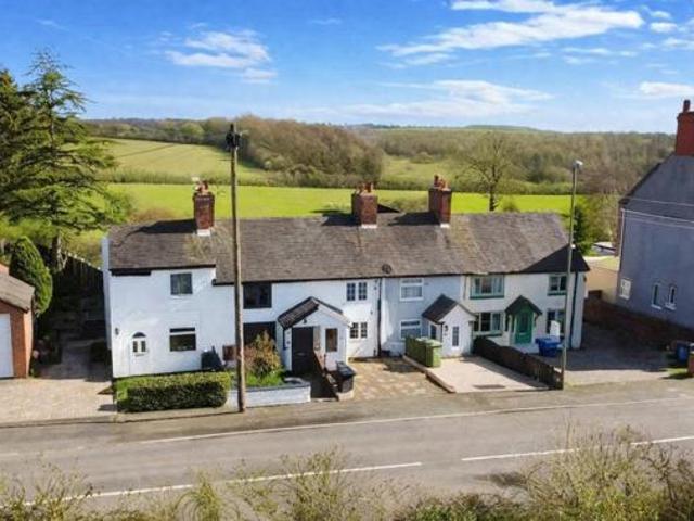 Street Lane, Denby, 2 Bedroom Cottage