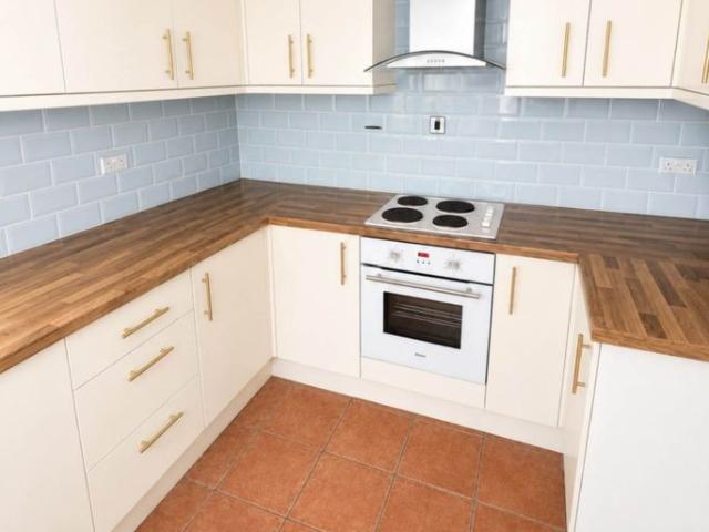 Street, Runcorn WA7, 2 bed end terrace house to rent, £995 pcm | PrimeLocation