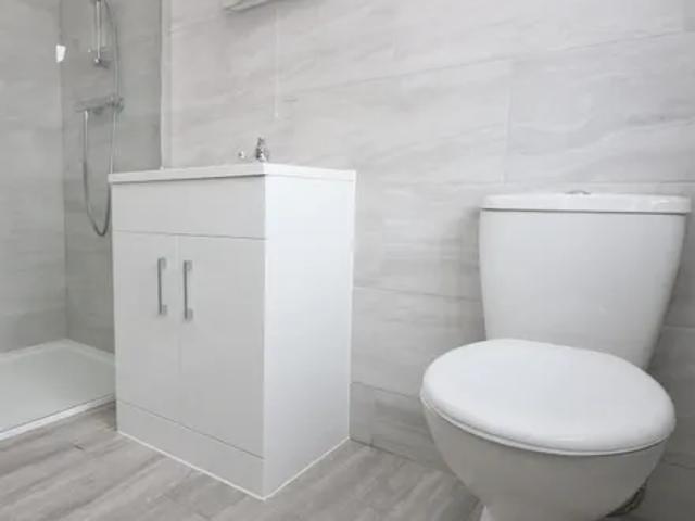 Strelley Way, London, W3 7AR, United Kingdom | Room for rent #154592719 | Rentberry