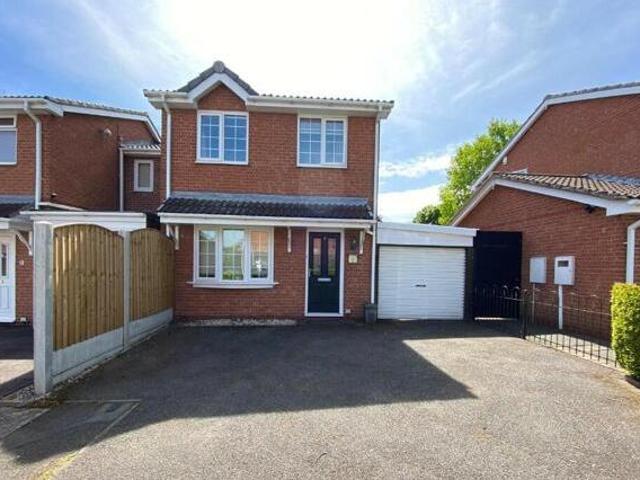 Strelley, York Drive, Nottingham, 3 Bedroom Detached