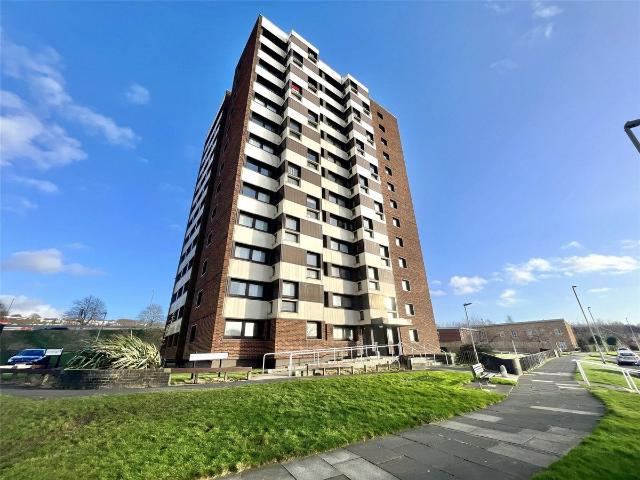 Stretford Court, Gateshead NE9, 2 bed flat to rent, £600 pcm | PrimeLocation