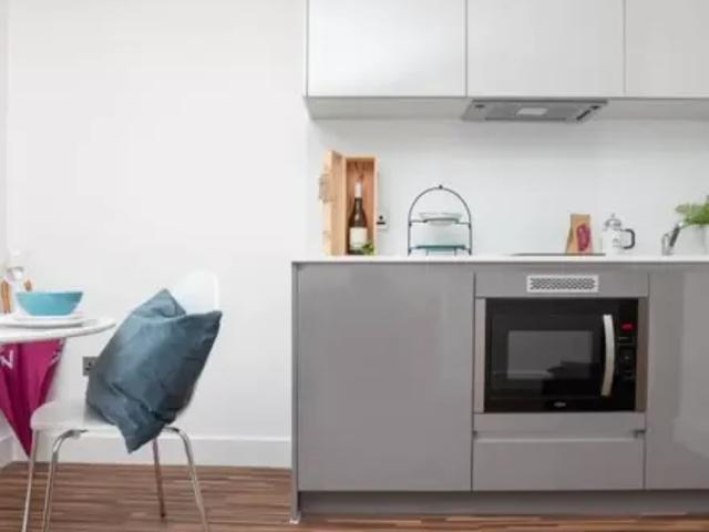 Stretford Road, Trafford, M16 9BE, United Kingdom | 1 bed apartment for rent #40432293 | Rentberry