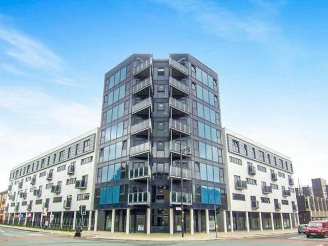Stretford Road, Bishops Corner, Hulme, 2 Bedroom Flat