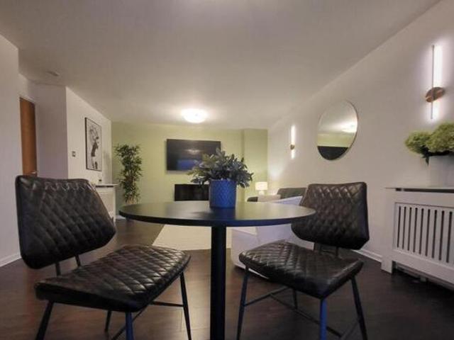 Stretford Road, Hulme, 3 Bedroom Apartment