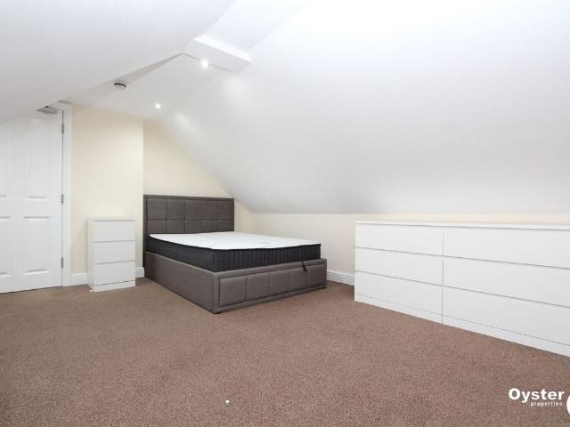 Stretton Way, Borehamwood WD6, Room to rent, £575 pcm | PrimeLocation