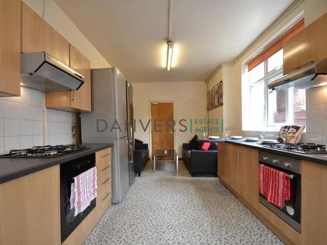 Stretton Road, Leicester LE3 7 bed terraced house to rent £2,578 pcm £595 pw