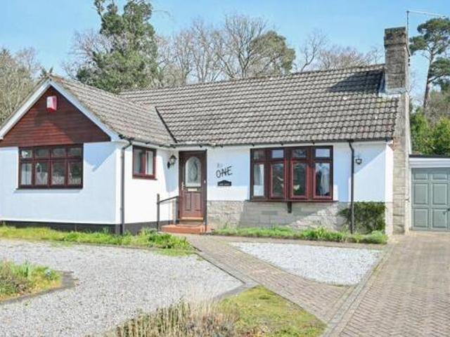 Strode Gardens, St Ives, 2 Bedroom Detached