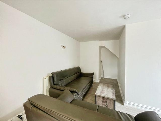 Strode Street, Egham, Surrey, TW20 9BX
