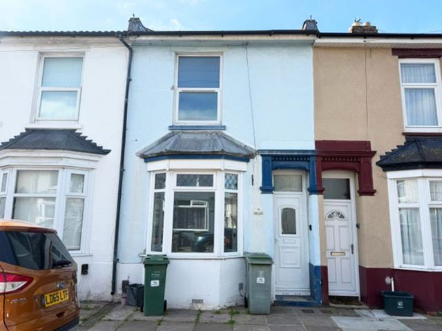 Strode Road, Tipner, Portsmouth PO2, 3 bed terraced house to rent, £1,350 pcm | PrimeLocation