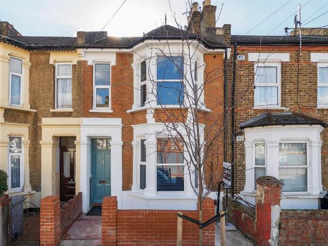 Strode Road, London, NW10 4 bed terraced house to rent £3,800 pcm £877 pw