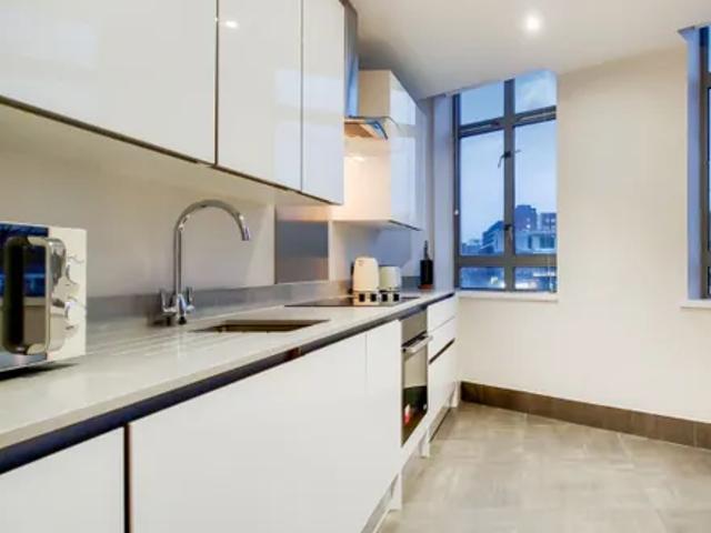 Stroke Association, 238 City Road, Angel, London, EC1V 2AH, United Kingdom | 2 bed apartment for rent #167772646 | Rentberry