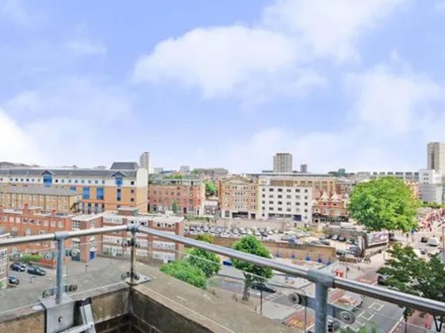 Stroke Association, 238 City Road, Angel, London, EC1V 2AH, United Kingdom | 2 bed house for rent #167073348 | Rentberry