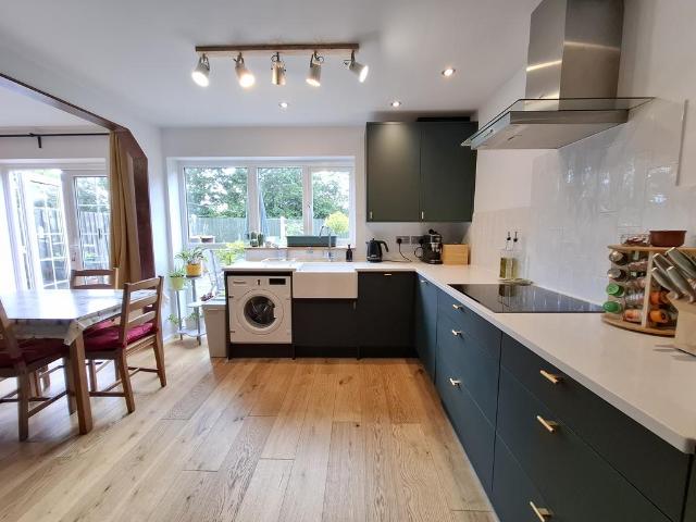 Stroma Close, HEMEL HEMPSTEAD 4 bed house to rent £2,100 pcm £485 pw