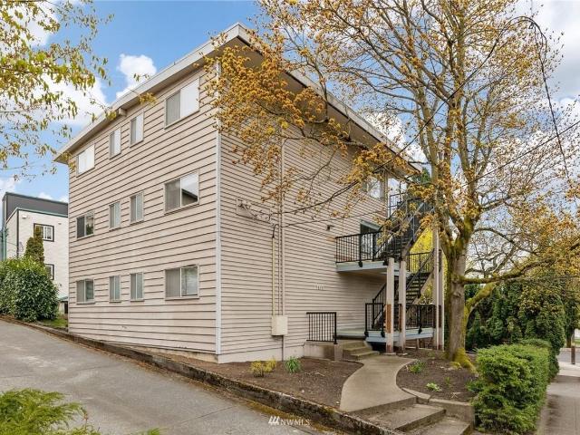 Stroud Apartments 1 Bedroom Apartment for Rent at 7810 Stroud Ave N, Seattle, WA 98103 Green Lake