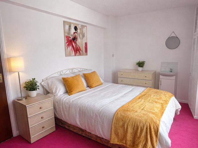 Stroud Avenue, Willenhall WV12, Room to rent, £542 pcm | PrimeLocation