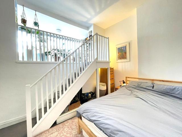 Stroud Green Road, Finsbury Park N4, 1 bed flat to rent, £1,890 pcm | PrimeLocation