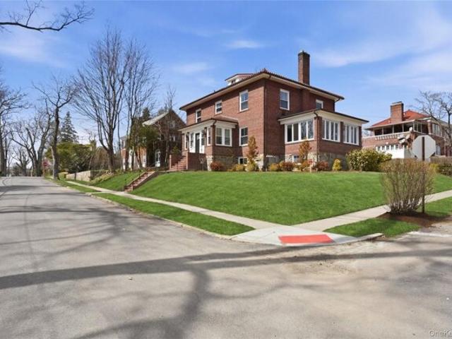 Stuyvesant Plz, Mount Vernon, Home For Sale