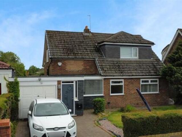 Stuart Crescent, Billinge, 3 Bedroom Detached