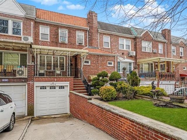 Stuart St, Brooklyn, Home For Sale