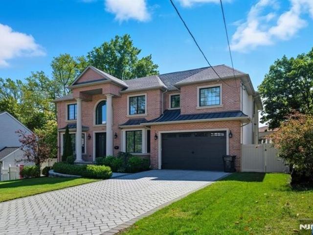 Stuart St, Paramus, Home For Sale