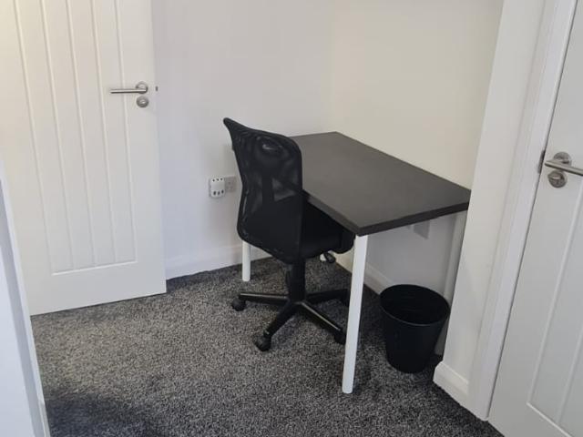 student_apartment for rent in 107 Northfield Road, Coventry, West Midlands, CV1 2BQ, United Kingdom