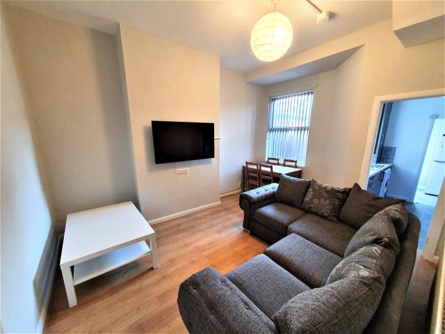 student_apartment for rent in 178 Newland Avenue, HU5 2NE