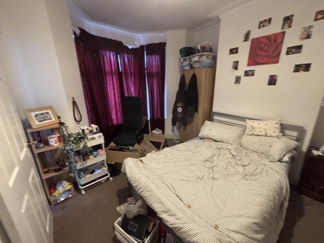 student_apartment for rent in Tewkesbury Place Cathays CF24 4QU