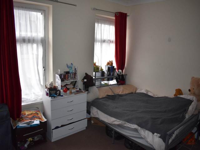 student_apartment for rent in Cottrell Road Roath Cardiff CF24 3EZ