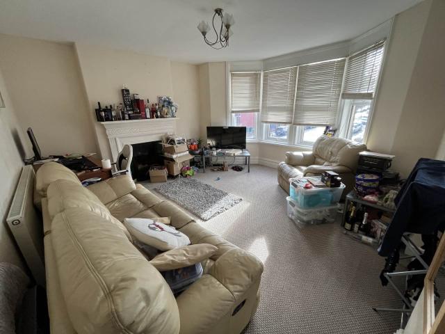 student_apartment for rent in Marlborough Road Roath Cardiff CF23 5BU