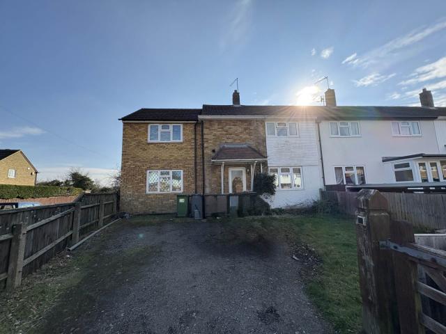 student_apartment for rent in RVC VET STUDENTS Ashwood Road