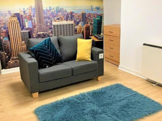 student_apartment in Woodsley Road