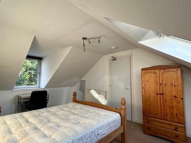 Student Friendly Licensed 3 Bedroom HMO Flat