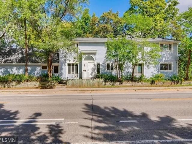 Student house in Como neighborhood