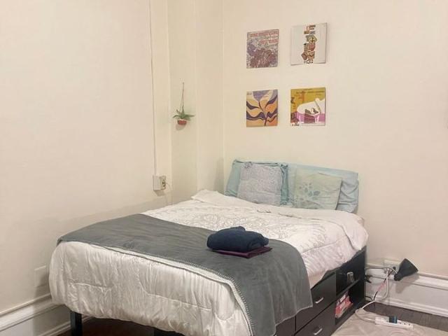 Student Housing 3 Bedroom Apartment for Rent at 520 S 42nd St, Philadelphia, PA 19104 Spruce Hill