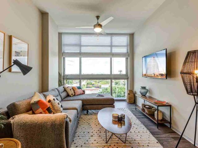 Student Housing | Identity Miami 2 Bedroom Apartment for Rent at 400 Sw 107th Ave, Miami, FL 33174