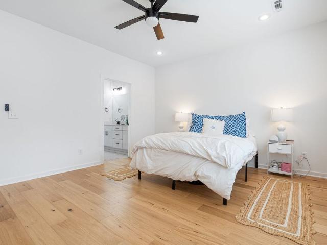 Student Housing Near the University of Arkansas! 4 Bedroom Home for Rent at 1703 W Holly St, Fayetteville, AR 72703