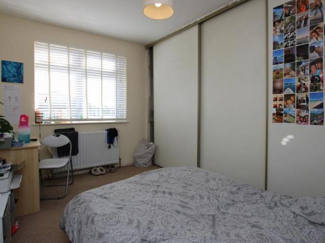 STUDENT PROPERTY * A large three bedroom student home in Filton. Available on a furnished basis in August. Bills excluded