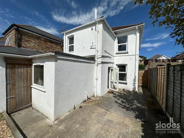 Student/ Sharers Cardigan Road, Winton BH9, 4 bed property to rent, £2,000 pcm | PrimeLocation