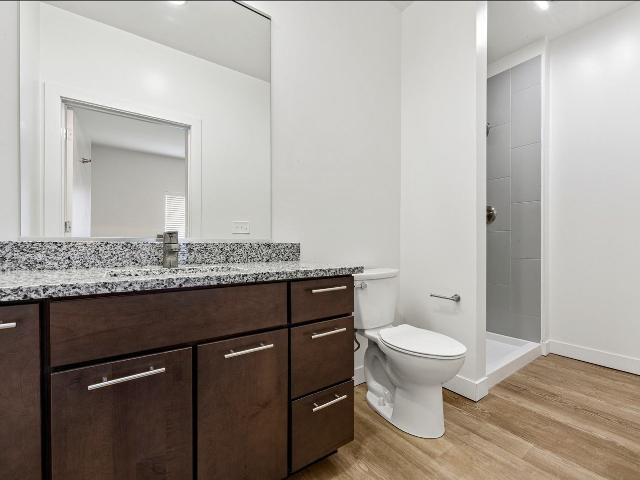 Student | The View on Pavey Square 3 Bedroom Apartment for Rent at 10 W Northwood Ave, Columbus, OH 43201 North Campus