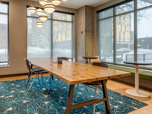 Student | Uncommon Dinkytown 4 Bedroom Apartment for Rent at 1212 4th St Se, Minneapolis, MN 55414 Dinkytown