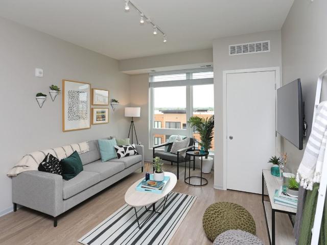 Student | Uncommon Dinkytown 3 Bedroom Apartment for Rent at 1212 4th St Se, Minneapolis, MN 55414 Dinkytown
