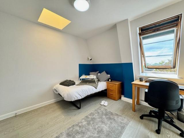 Students only all bills inc, June onwards, NW2