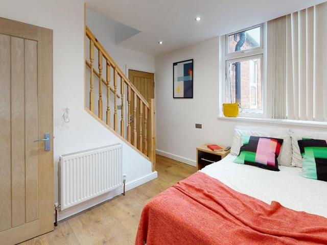 Students Only Luxury Student Studio Bills Incl