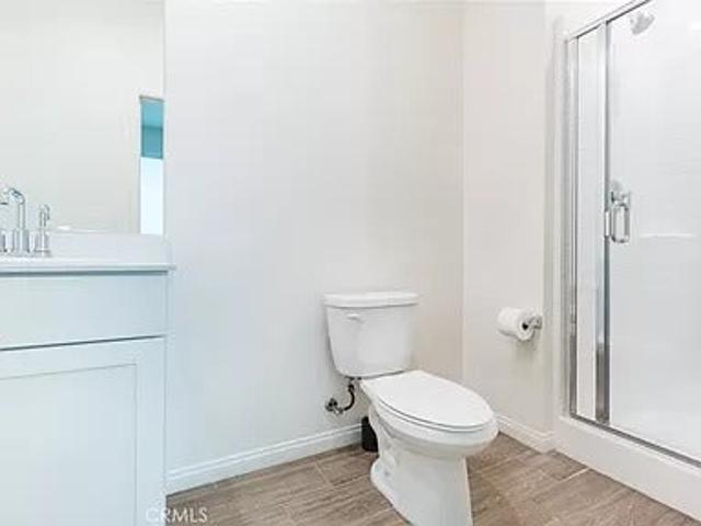 STUDENTS *Rooms for Rent 4 BD 4 BA, TRI LEVEL HOME