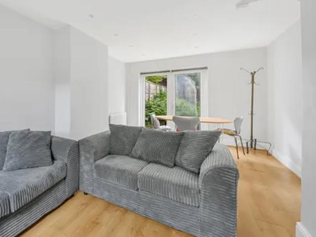 Studholme Court, London, NW3 7AE, United Kingdom | 3 bed house for rent #167383350 | Rentberry