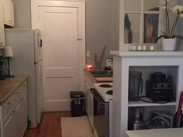 Studio 105 Rumson Rd