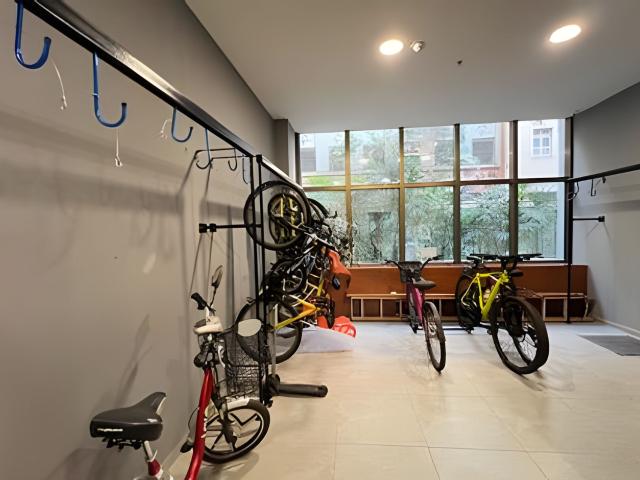 Studio 1103: Piscina, academia, Wi Fi e conforto!