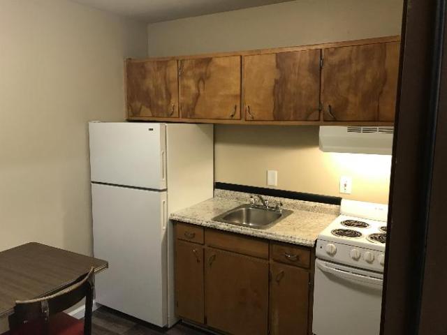 Studio, 1 bath, Other 2012 S Illinois Ave