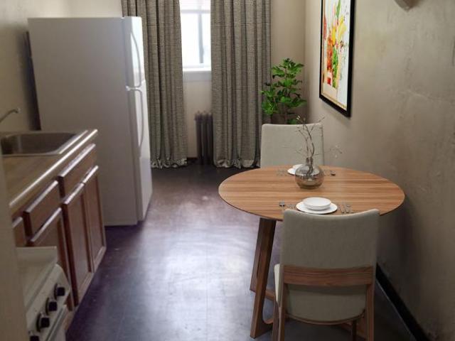 Studio, 1 bath, Apartment 2130 Wightman St
